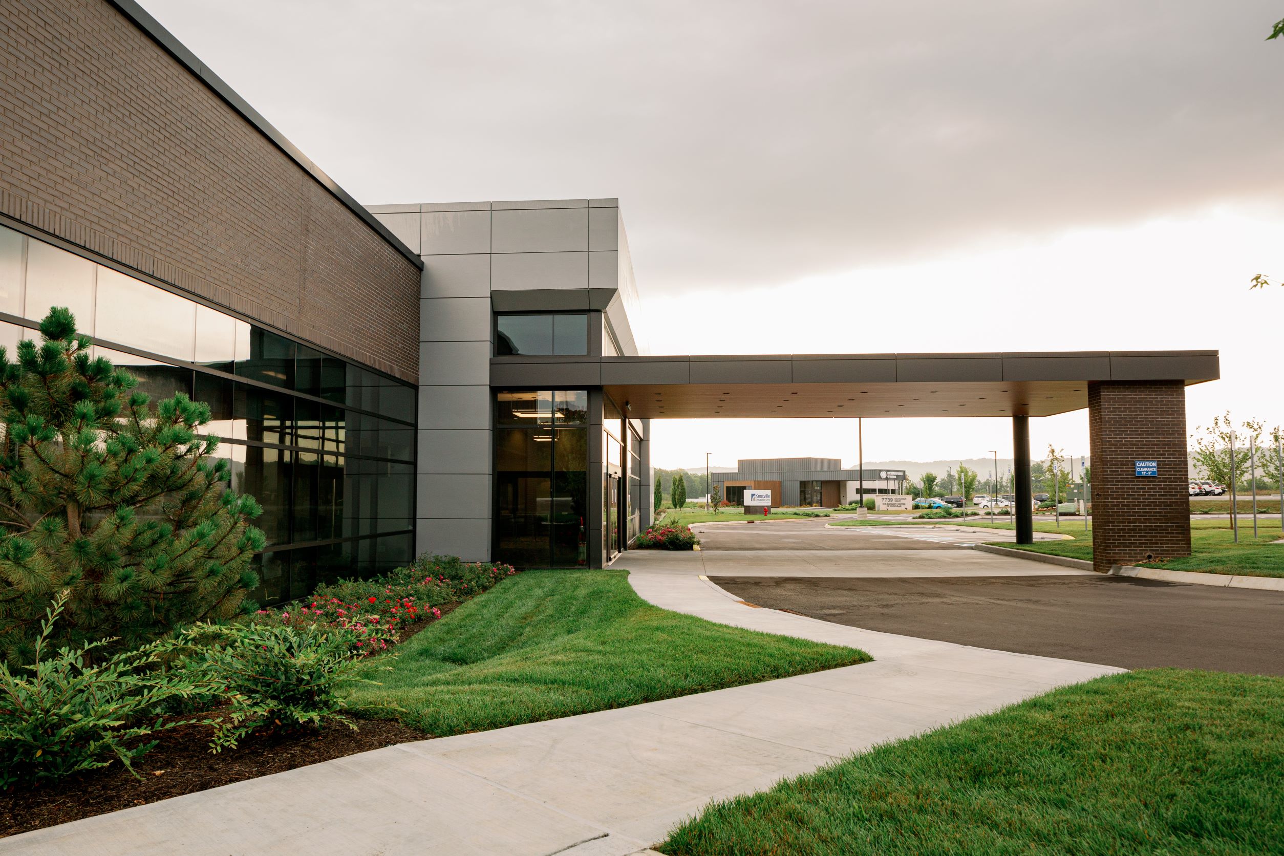 Knoxville Orthopaedic Clinic North by Johnson Architecture Inc ...