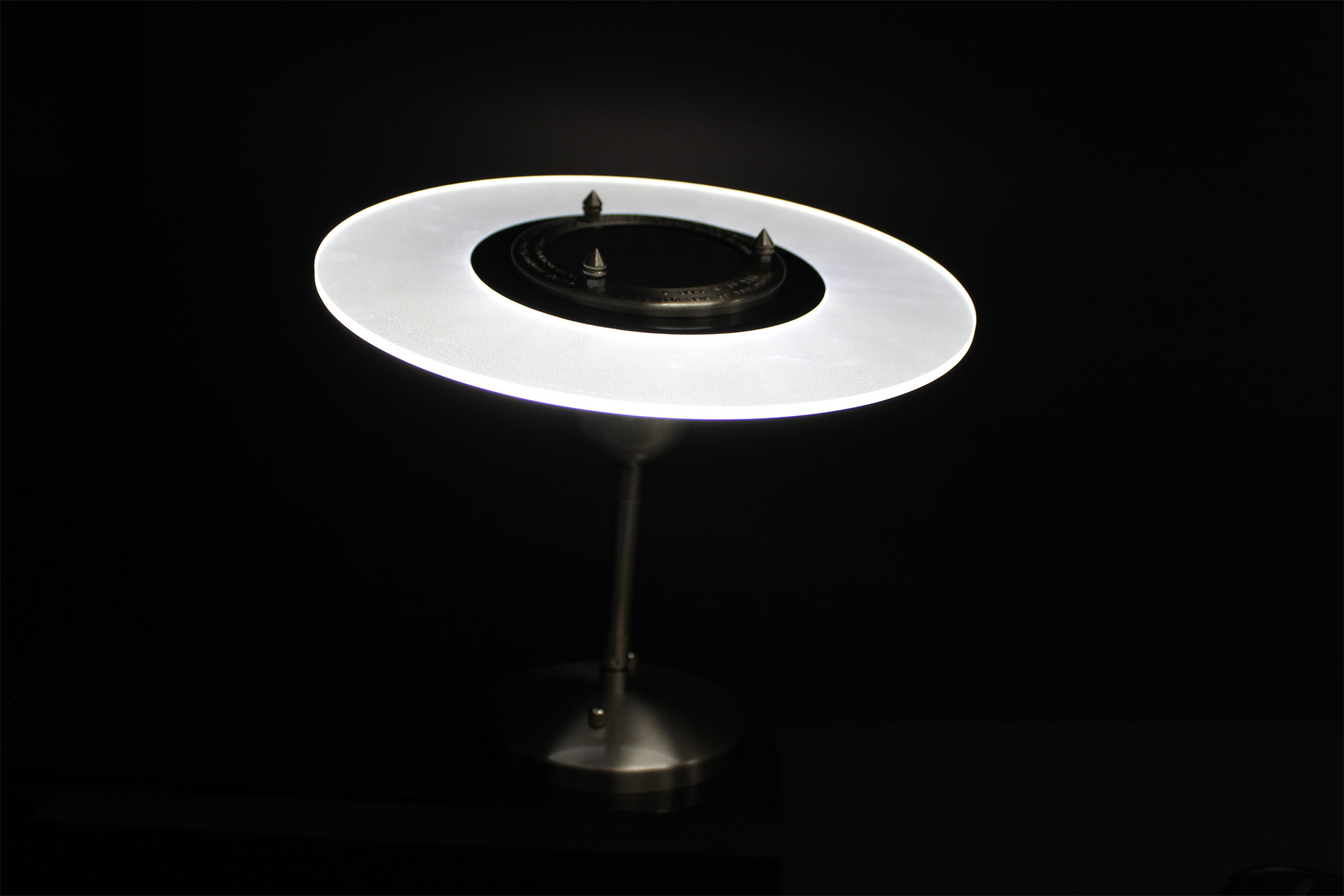 Multi-Directional Pendant Light by Global Lighting Technologies wins ...