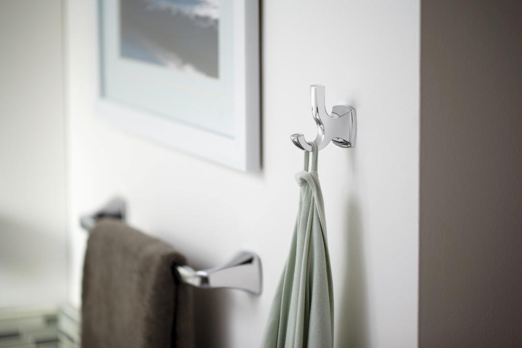 Moen Voss bathroom accessory collection by Moen Incorporated wins 2013 ...