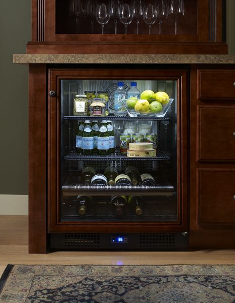 True 24-inch Beverage Center - Framed Panel Overlay by True Residential ...