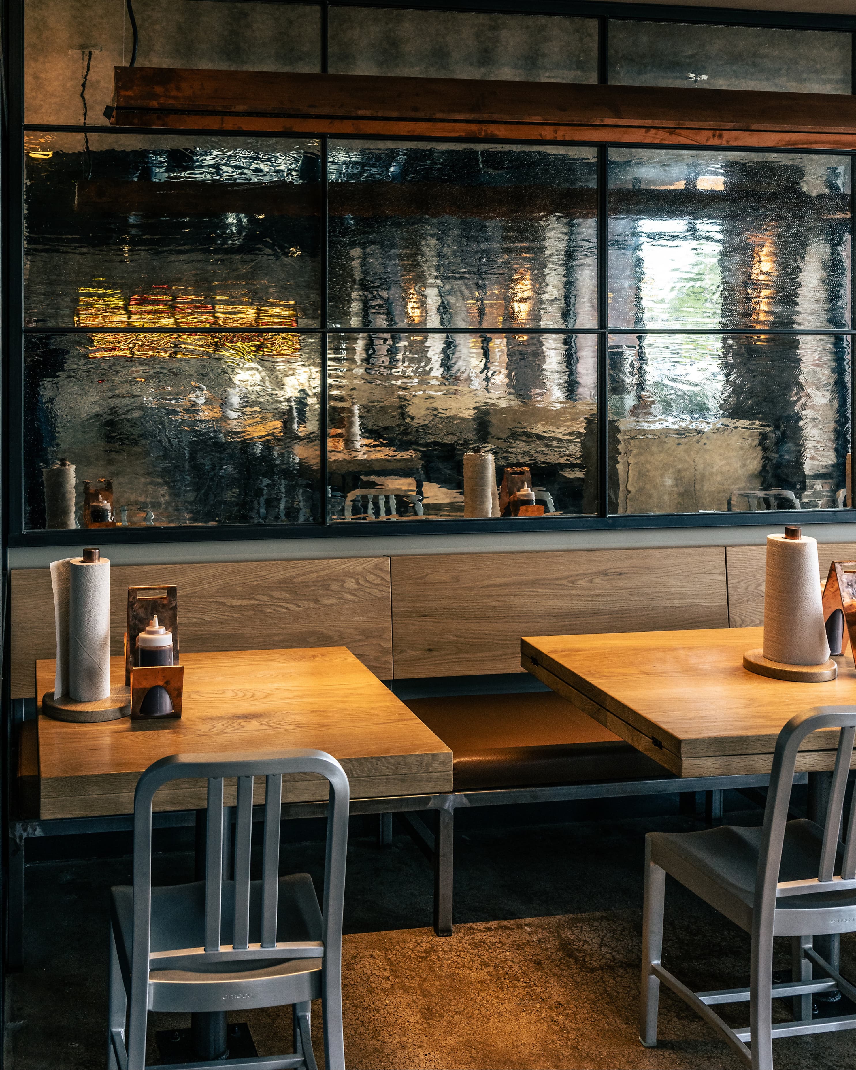 Barbecue Jewel Box Shines with Bendheim Architectural Glass by Bendheim ...