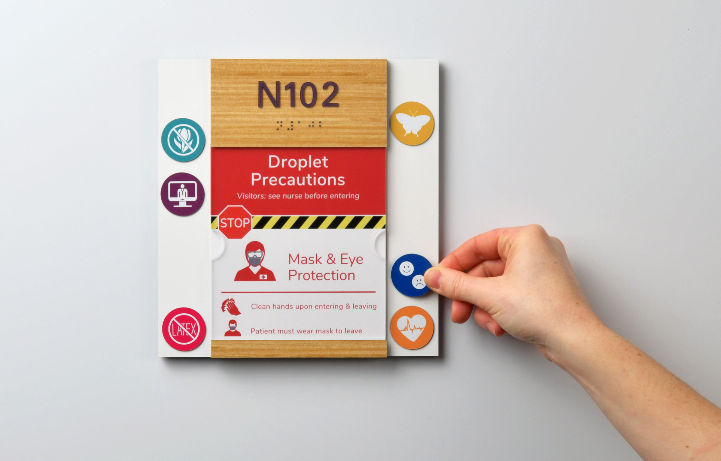 Attend Patient Room Signs by Takeform wins 2020 Platinum ADEX Award.
